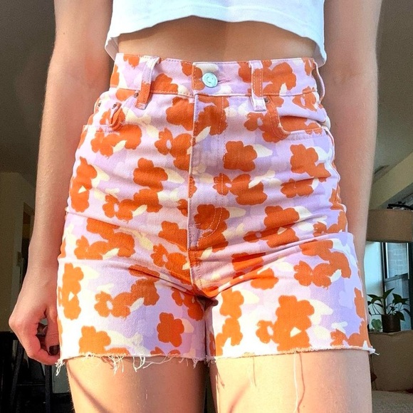 Zara | Shorts | Zara The 9s Short Poppy | Poshmark